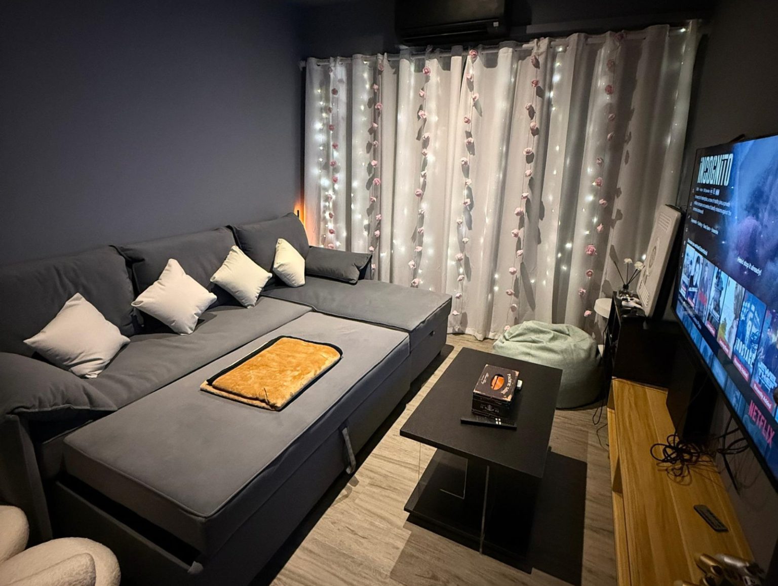 Private Room - Cosmo Place